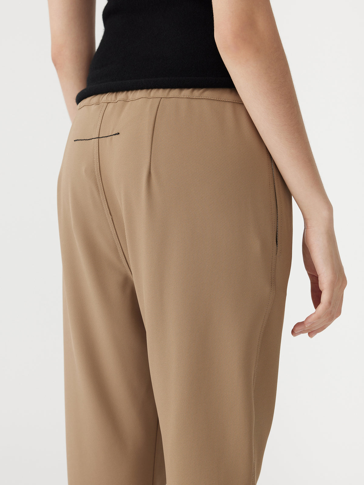 stretch twill tapered pant