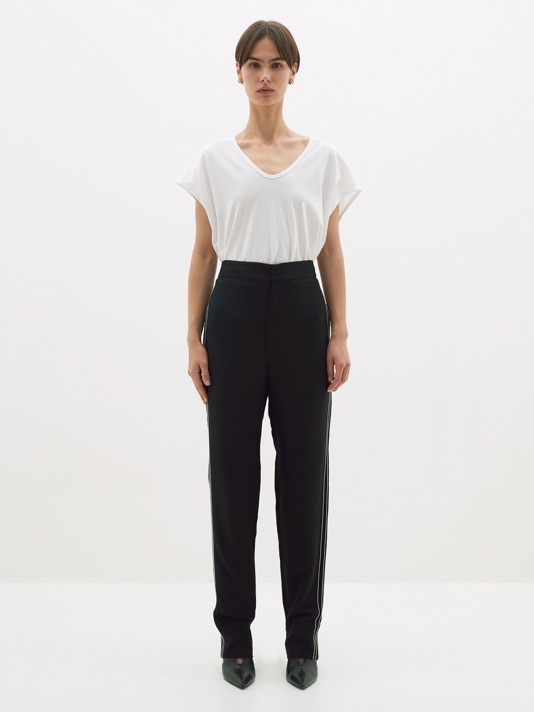 fine bind scoop neck tank